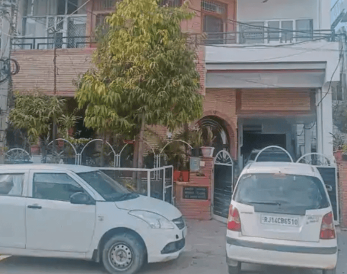 जयपुर ACB की कार्रवाई: JDA के अधीक्षण अभियंता के ठिकानों पर छापेमारी, करोड़ों की संपत्ति का खुलासा